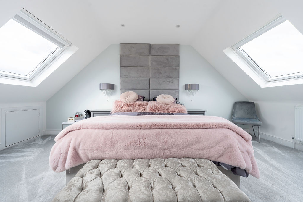 Velux Conversion | Bedroom, Ensuite & Walk-in Wardrobe | London Colney